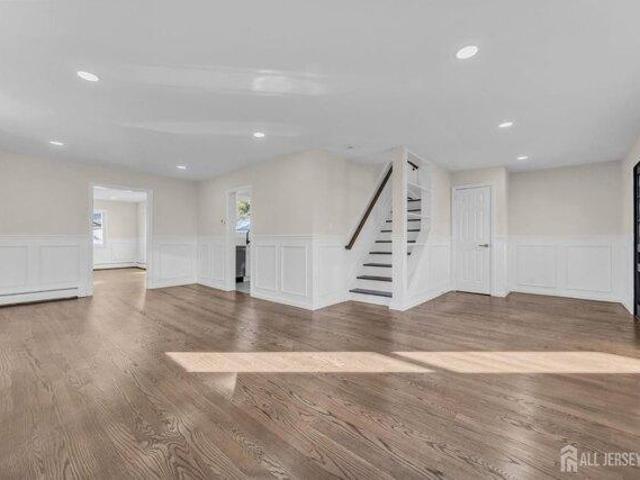 house with 3 bedroom, Milltown NJ DLS101629321