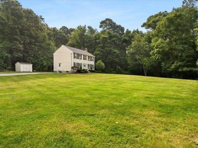 house with 3 bedroom, Millville MA ES104604835