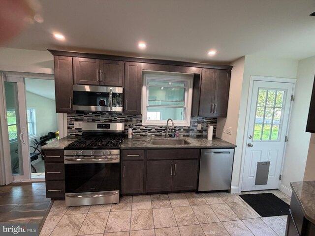 house with 3 bedroom, Millville NJ ES105205643