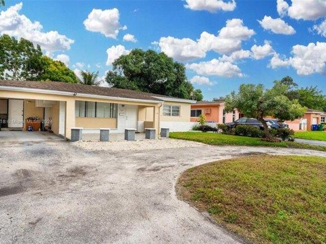 house with 3 bedroom, Miramar FL DS103501332