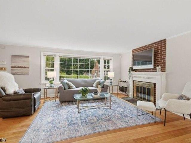 house with 3 bedroom, Montclair NJ ES105159557