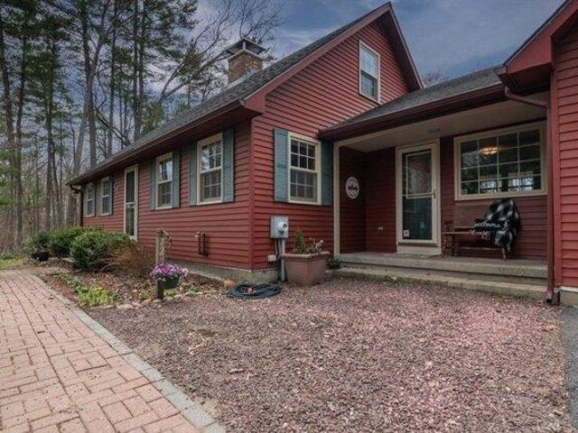 house with 3 bedroom, Montague MA DS103035270