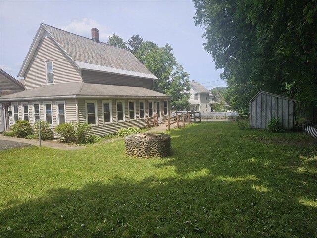 house with 3 bedroom, Montague MA ES105157886