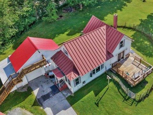 house with 3 bedroom, Montgomery VT DS104189565