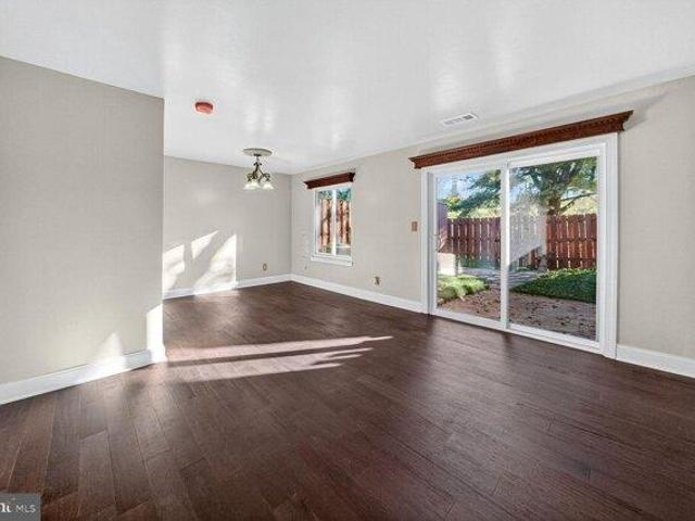 house with 3 bedroom, Montgomery Village MD ES103604708
