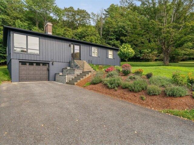 house with 3 bedroom, Montpelier VT DS103101660