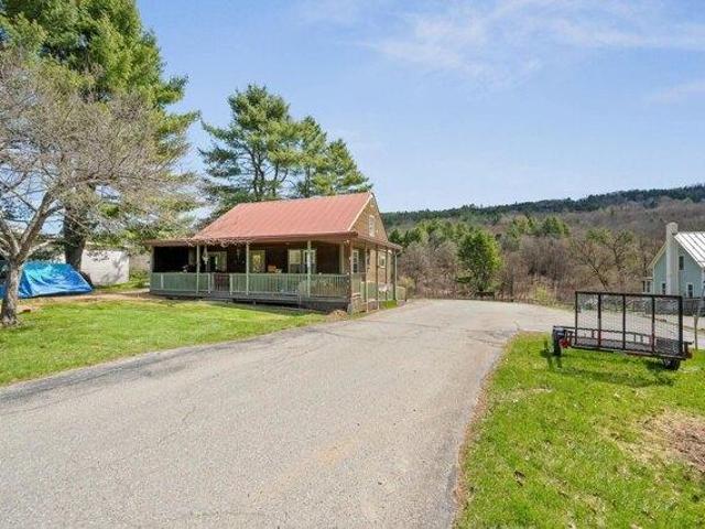 house with 3 bedroom, Montpelier VT ES103431630