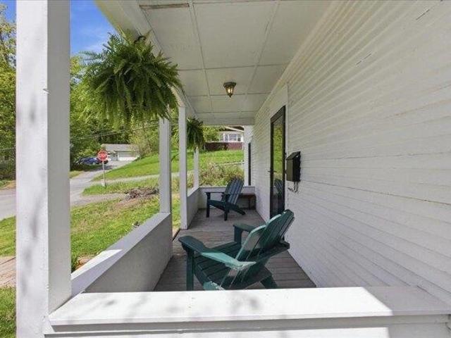 house with 3 bedroom, Montpelier VT ES103621846