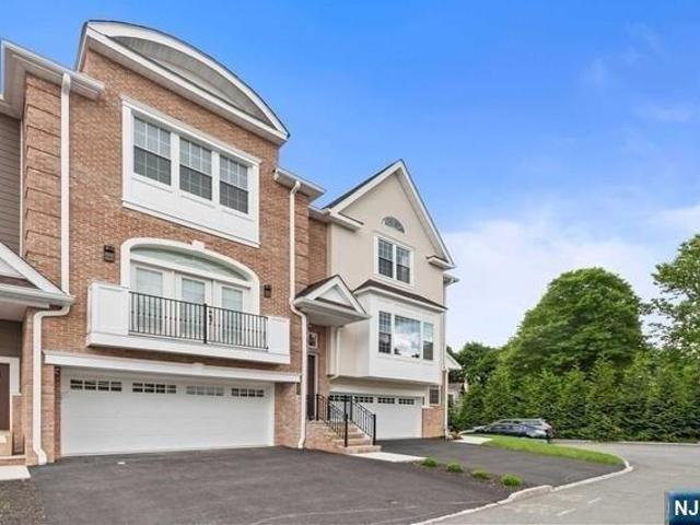 house with 3 bedroom, Montvale NJ DLS101632637