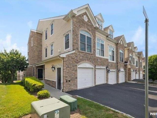 house with 3 bedroom, Montvale NJ ES105141454