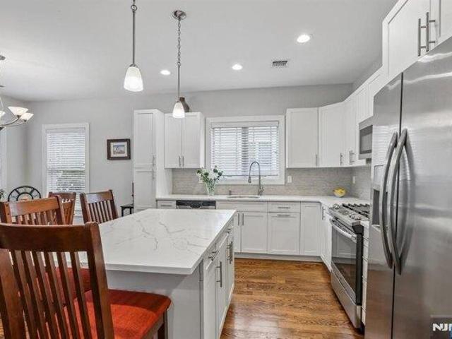 house with 3 bedroom, Montvale NJ ES105203645