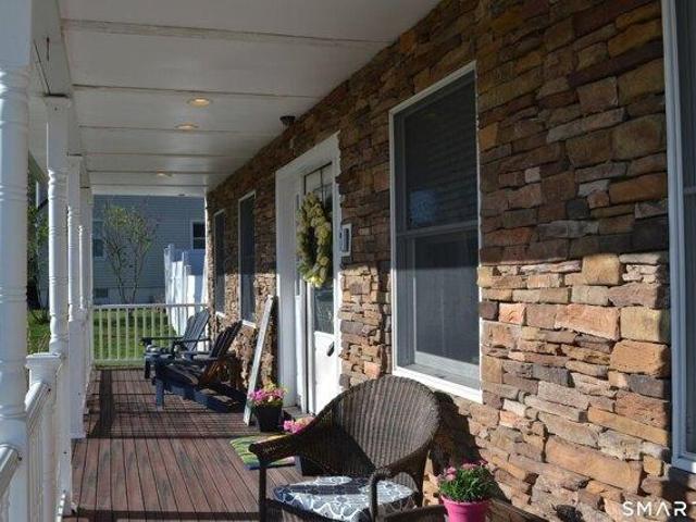 house with 3 bedroom, Montville CT DS102029755