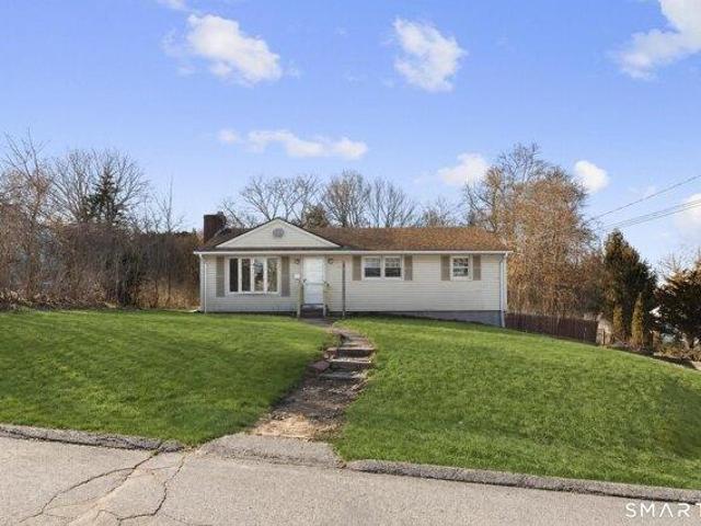 house with 3 bedroom, Montville CT DS102029169