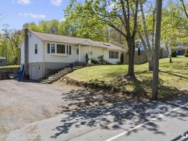 house with 3 bedroom, Montville CT DS103126108
