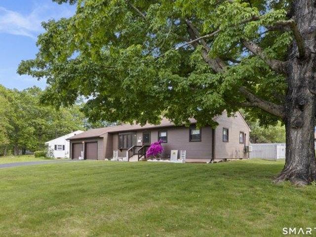 house with 3 bedroom, Montville CT DS103186991