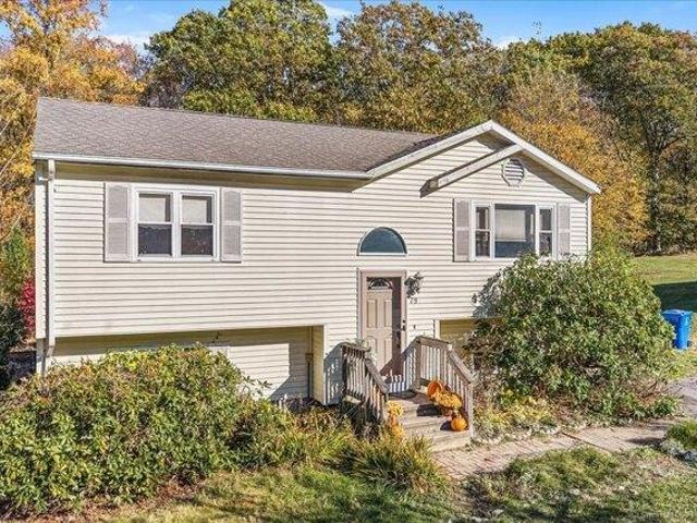 house with 3 bedroom, Montville CT DS103189387