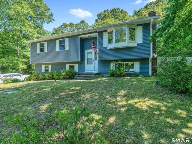 house with 3 bedroom, Montville CT DS104441945