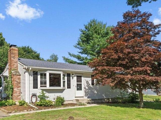 house with 3 bedroom, Montville CT DS104074651
