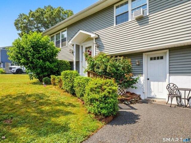 house with 3 bedroom, Montville CT ES104113240