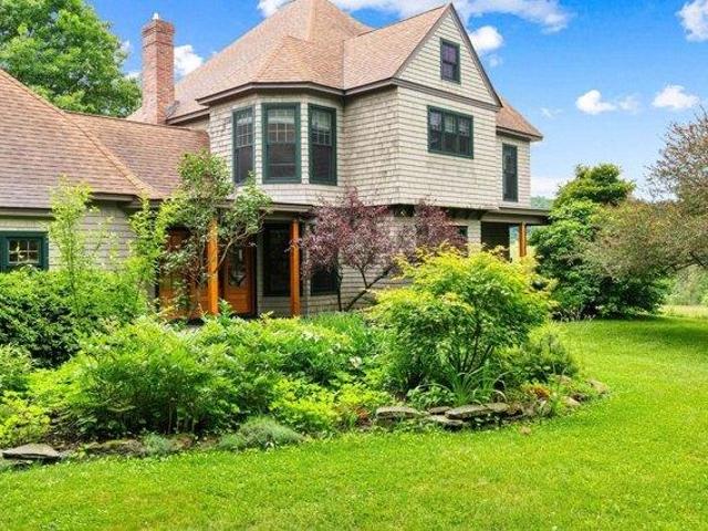 house with 3 bedroom, Monkton VT ES104834494