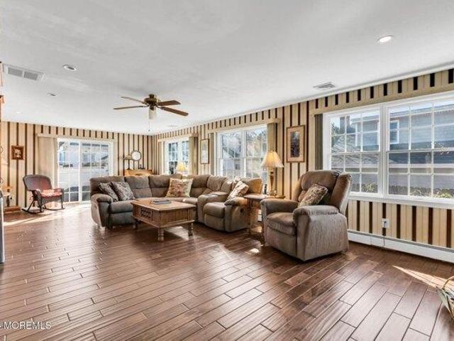 house with 3 bedroom, Monmouth Beach NJ DS102316895