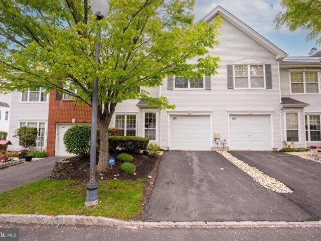 house with 3 bedroom, Monmouth Junction NJ DLS102528113