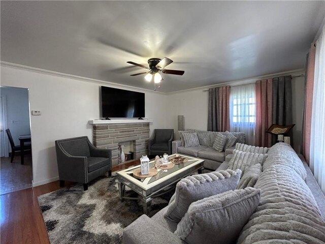 house with 3 bedroom, Monroeville PA DLS89461105