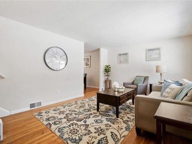 house with 3 bedroom, Monroeville PA DS89206323