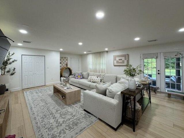 house with 3 bedroom, Monroe CT ES103433317