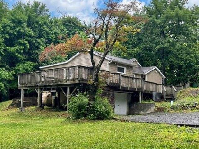 house with 3 bedroom, Monroe NY ES105204338