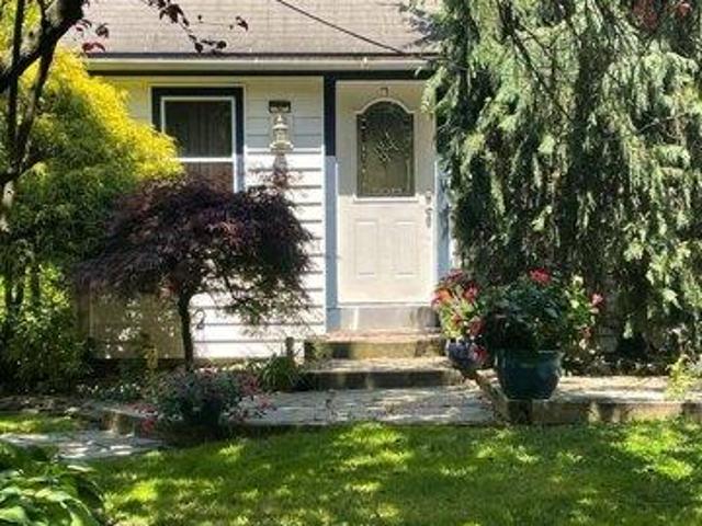 house with 3 bedroom, Monroe Township NJ DLS102779197