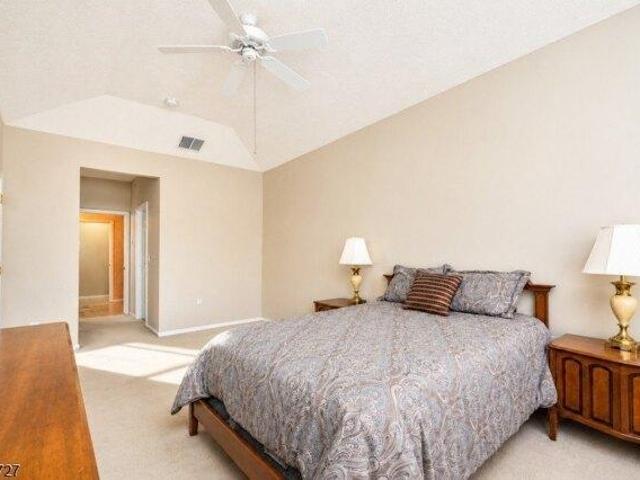 house with 3 bedroom, Monroe Township NJ ES105173553