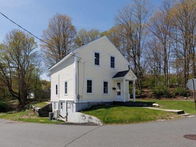 house with 3 bedroom, Monson MA DLS102595209