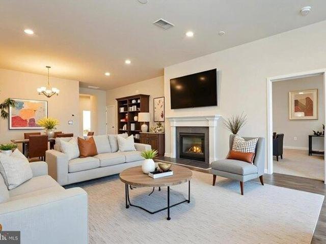 house with 3 bedroom, Moorestown NJ ES105174244