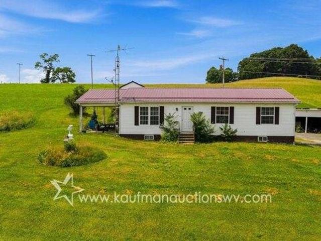 house with 3 bedroom, Moatsville WV ES104908045