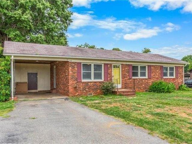 house with 3 bedroom, Mocksville NC ES103627997