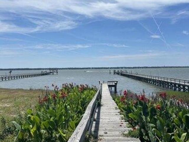 house with 3 bedroom, Morehead City NC ES103603716