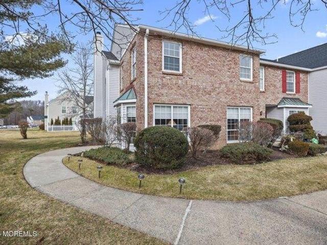 house with 3 bedroom, Morganville NJ DLS101746799