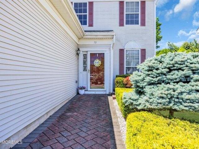 house with 3 bedroom, Morganville NJ ES103667147