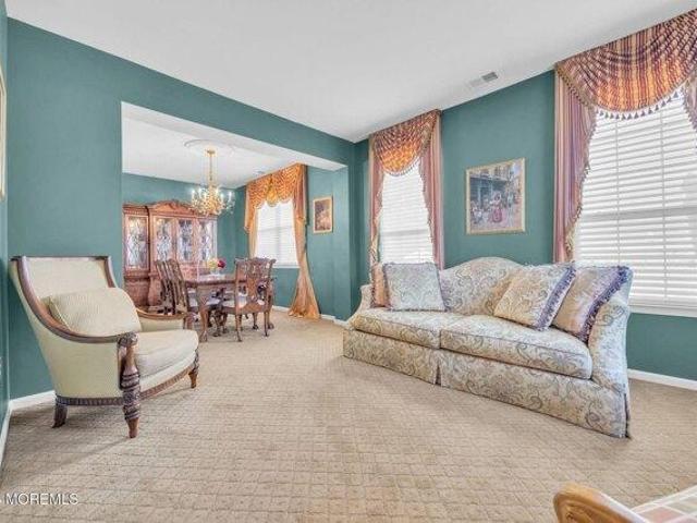house with 3 bedroom, Morganville NJ ES105156904