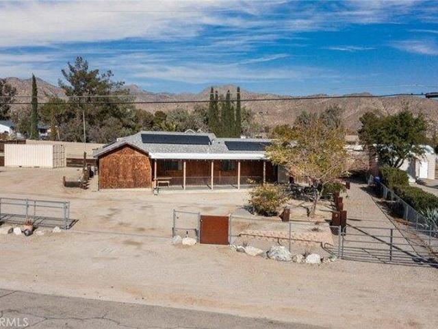 house with 3 bedroom, Morongo Valley CA DS90892353