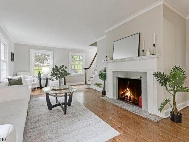 house with 3 bedroom, Morristown NJ DS102828422