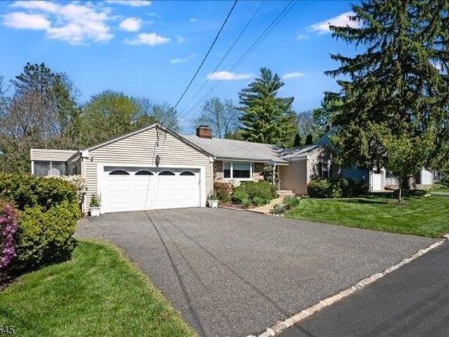house with 3 bedroom, Morris Plains NJ DLS102727580