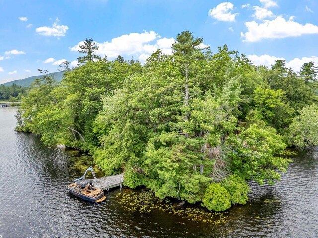 house with 3 bedroom, Moultonborough NH DLS102726413