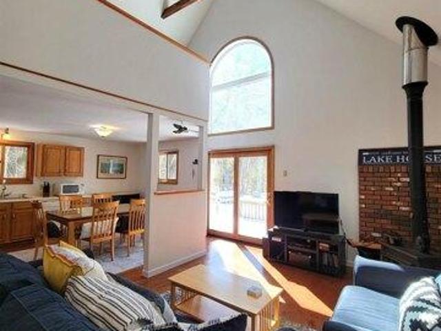 house with 3 bedroom, Moultonborough NH DS102562432