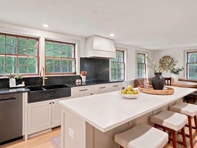 house with 3 bedroom, Moultonborough NH DS103885719
