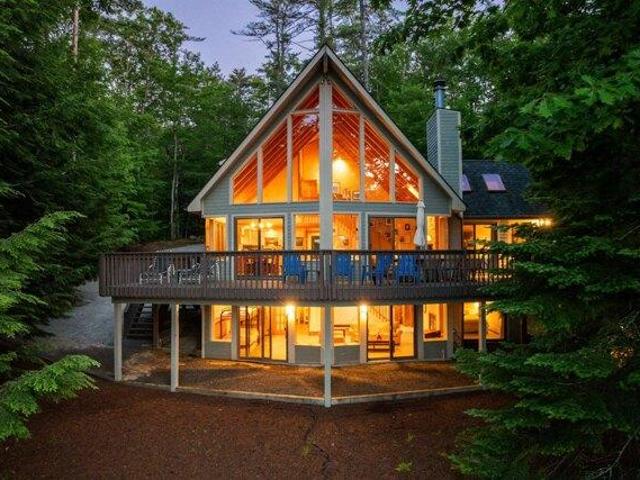 house with 3 bedroom, Moultonborough NH ES104187807