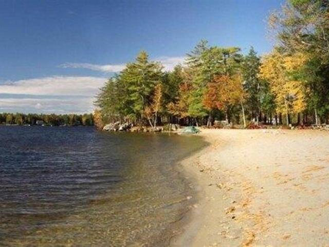 house with 3 bedroom, Moultonborough NH ES104190527