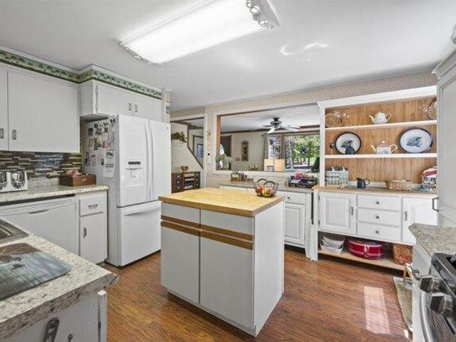house with 3 bedroom, Moultonborough NH ES104409064