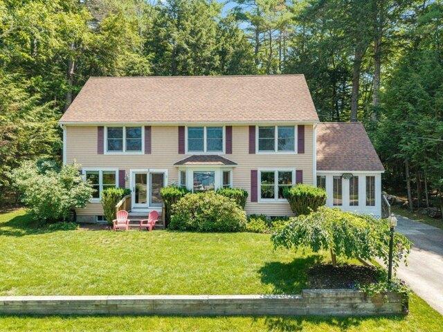 house with 3 bedroom, Moultonborough NH ES104541166